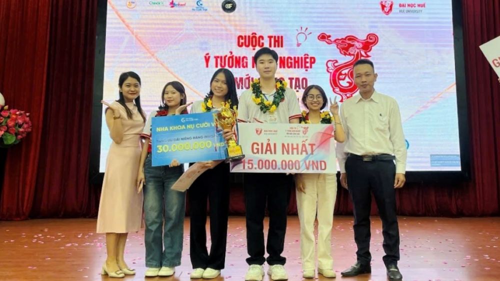 Hoạt động Hue-UMP | Sinh viên Trường Đại học Y - Dược, Đại học Huế đạt giải Nhất cuộc thi Ý ...